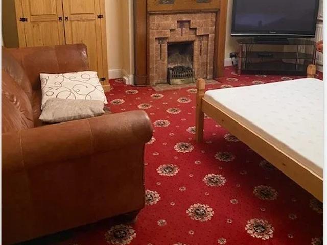 Room at Paxford Road, Greater London