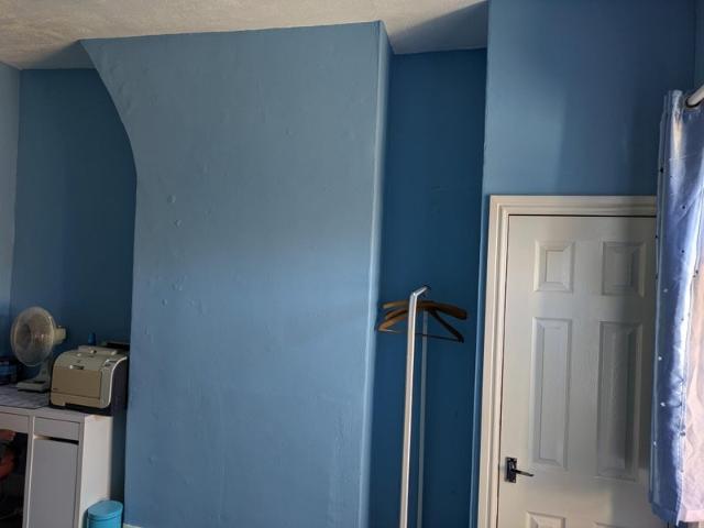 Room at Peckers Hill Road, St Helens