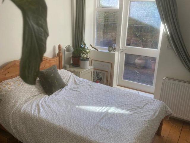 Room at Peckham Rye, Greater London
