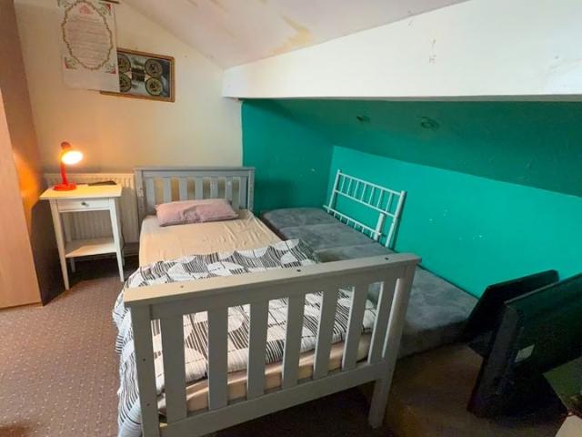 Room at Pear Tree Street, Derby
