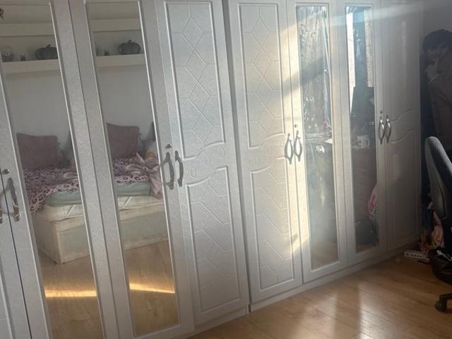 Room at Pearson Street, Cardiff