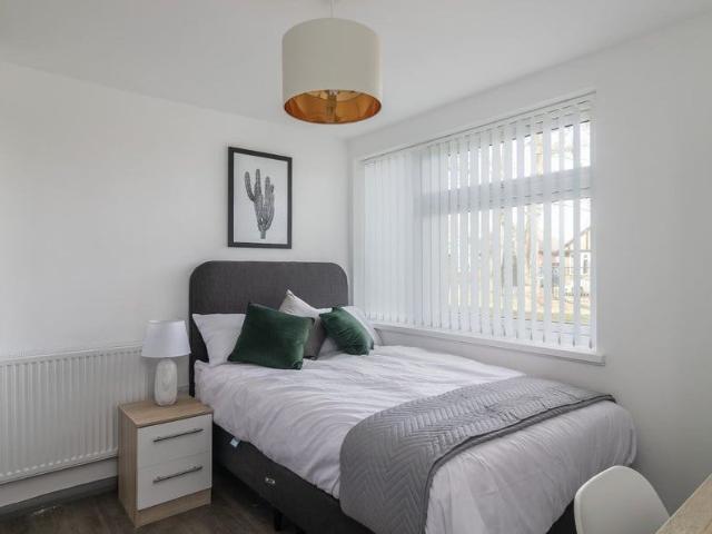 Room at Pearson Road, Ipswich
