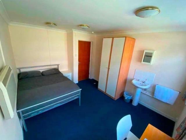 Room at Pearson Road, Ipswich