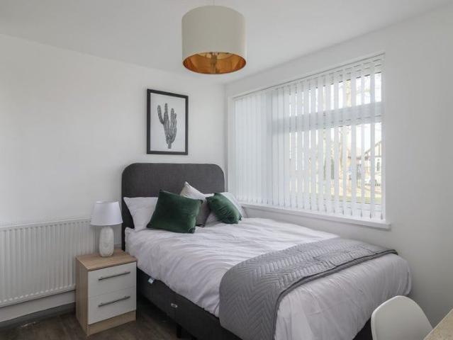 Room at Pearson Road, Ipswich
