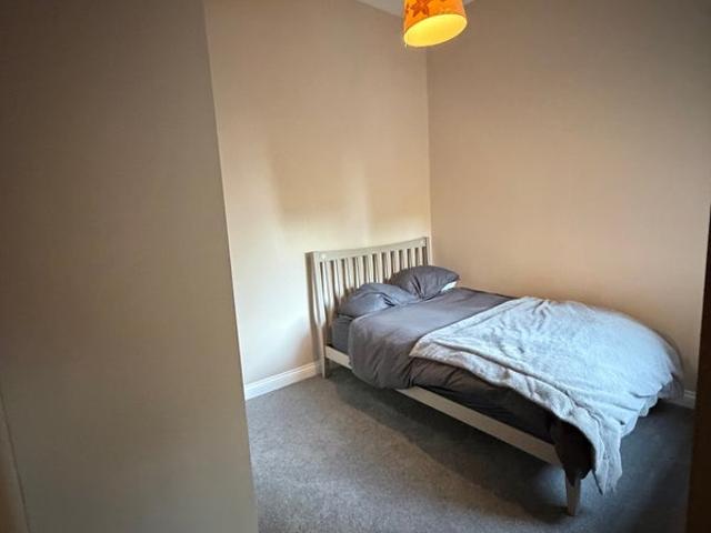 Room at Pembroke Road, Bristol