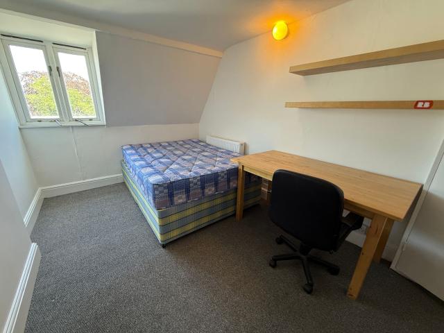 Room at Pembroke Road, Bristol