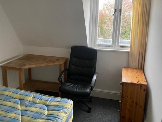 Room at Pembroke Road, Bristol