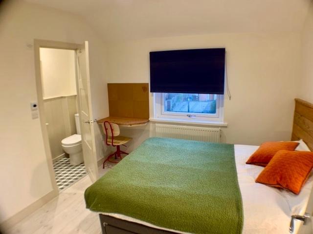 Room at Pen Park Road, Bristol