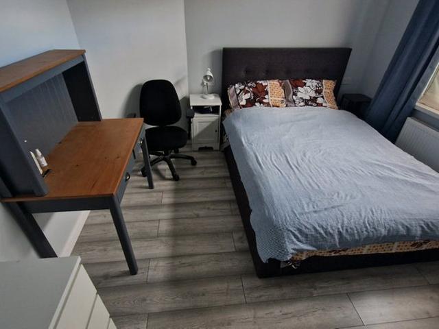 Room at Pen Park Road, Bristol