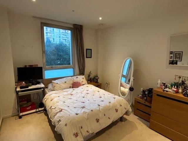 Room at Penny Brookes Street, Greater London