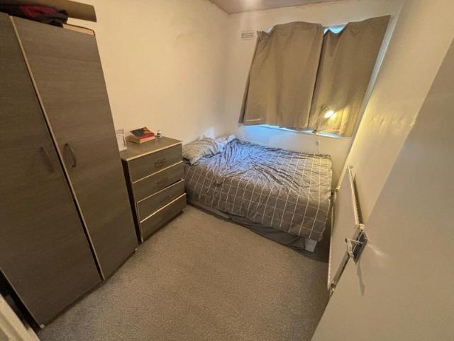 Room at Pennyfields, Greater London