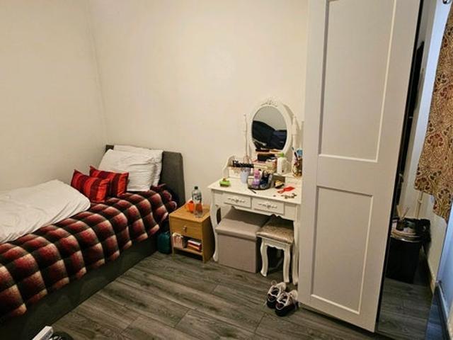 Room at Penncricket Lane, Sandwell