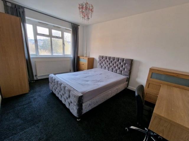 Room at Penfield Close, Manchester