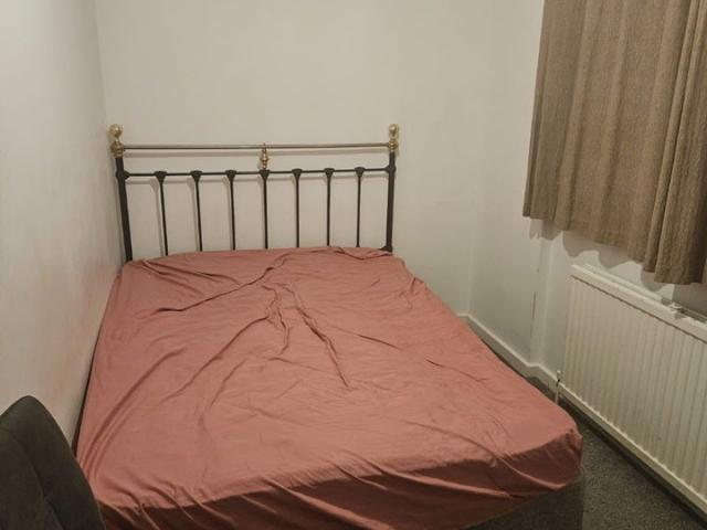 Room at Penlow Road, Harlow