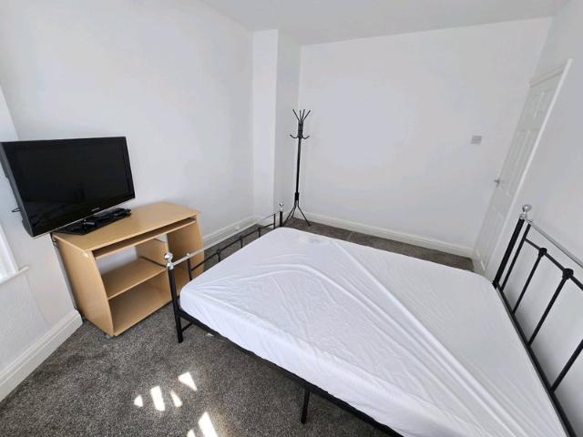 Room at Penrose Avenue, Blackpool
