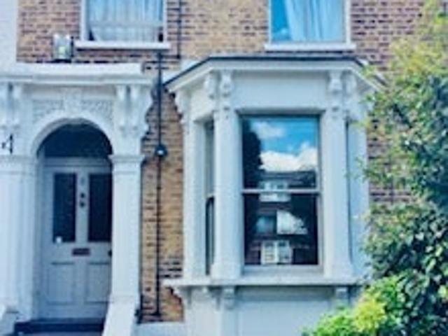 Room at Penshurst Road, Greater London