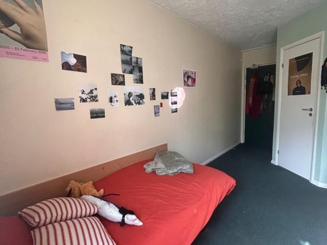 Room at Pentonville Road, Greater London