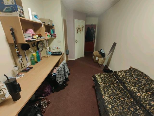 Room at Pentonville Road, Greater London