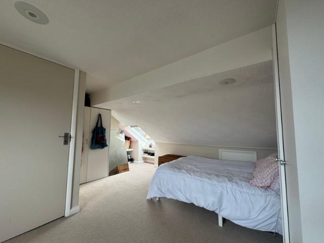 Room at Penwith Road, Greater London