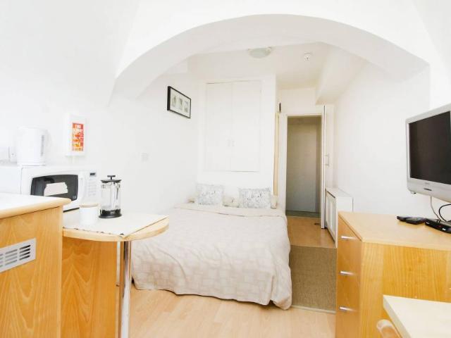 Room at Penywern Road, Greater London