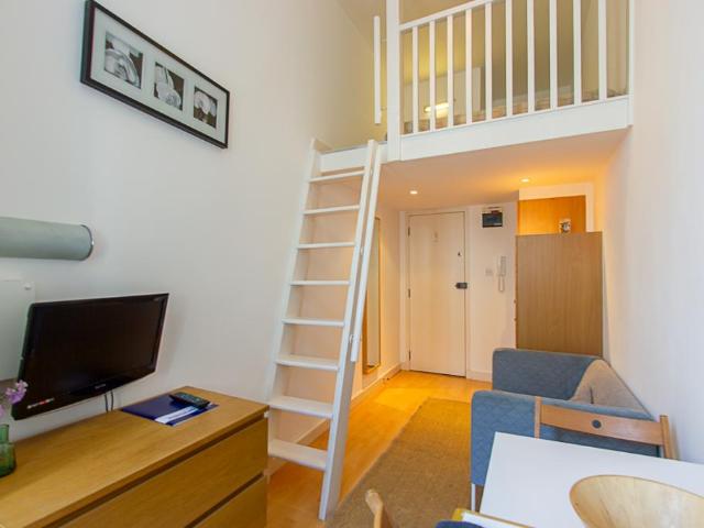 Room at Penywern Road, Greater London