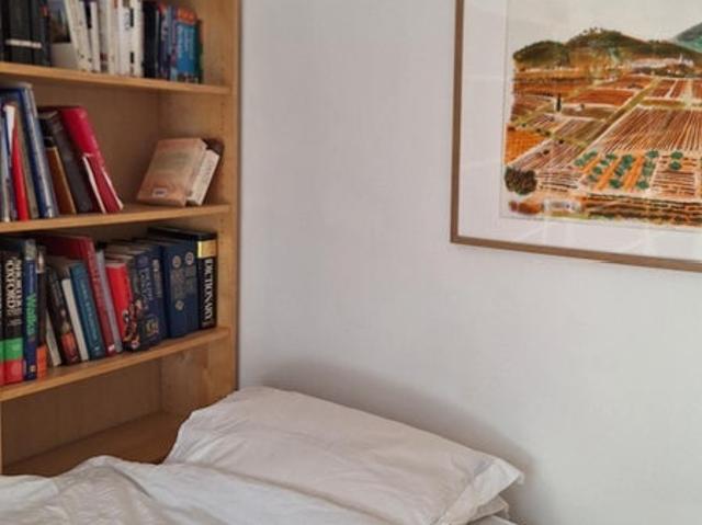 Room at Percy Circus, Greater London