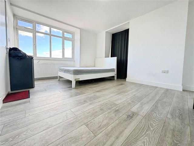 Room at Percy Road, Greater London