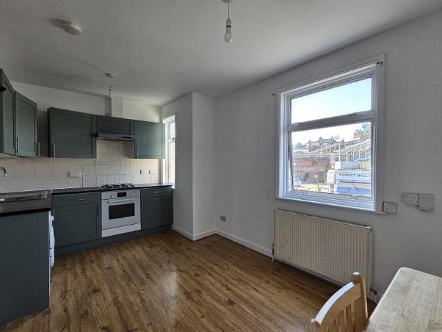 Room at Perry Vale, Greater London