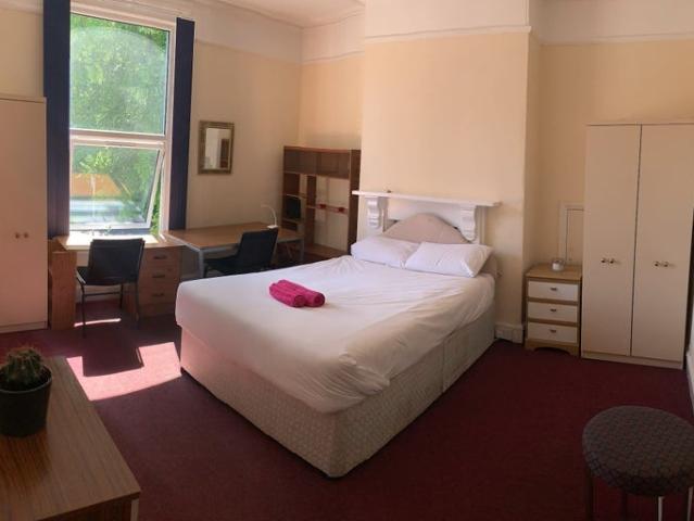 Room at Pershore Road, Birmingham