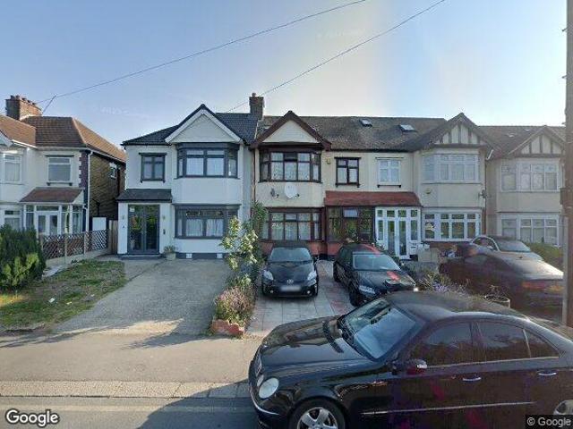 Room at Perth Road, Greater London