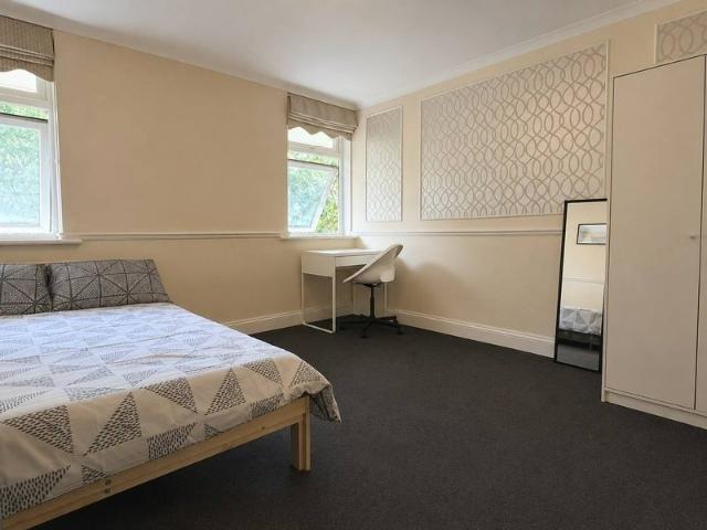 Room at Peterborough Road, Greater London