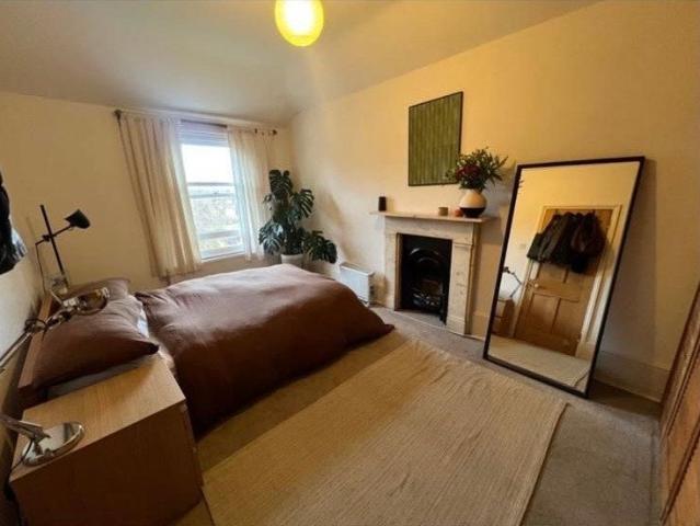 Room at Pettiward Close, Greater London