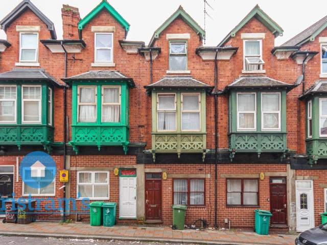 Room at Peveril Street, Nottingham