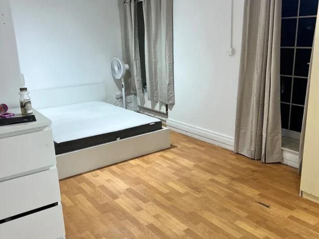 Room at Phillipp Street, Greater London