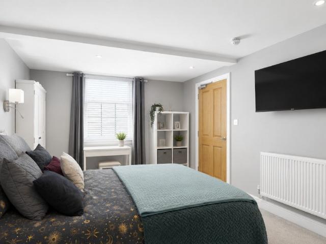 Room at Piggy Lane, Cherwell District