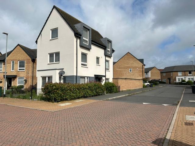 Room at Piggott Avenue, Gedling
