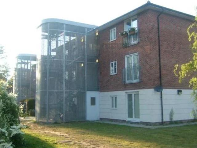 Room at Plumstead Road, Greater London