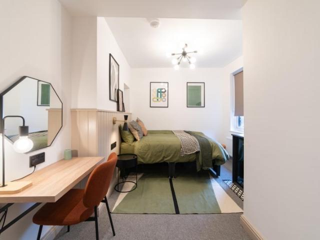 Room at Plungington Road, Preston