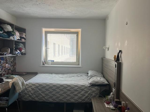 Room at Pocock Street, Greater London
