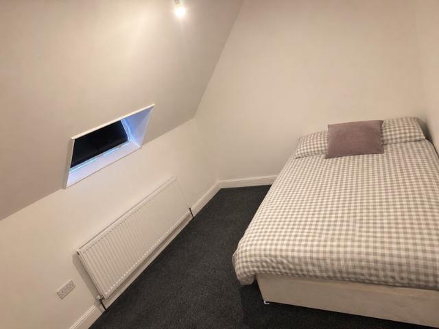 Room at Pollard Lane, Bradford