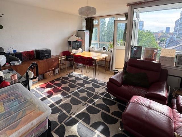 Room at Pollard Street, Greater London