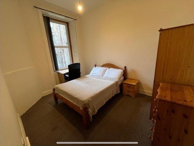 Room at Polwarth Crescent, City of Edinburgh