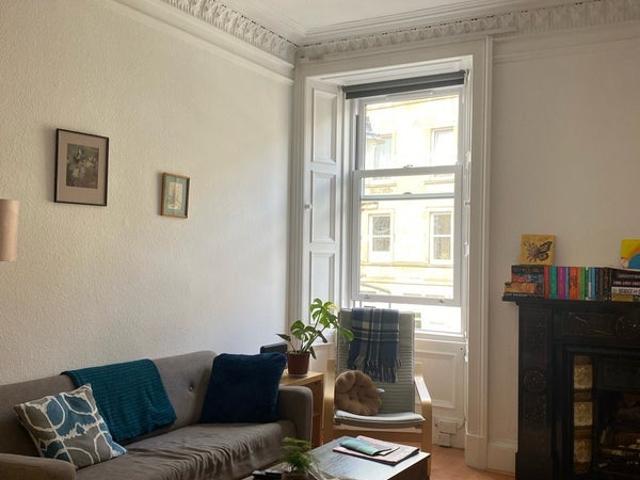 Room at Polwarth Crescent, City of Edinburgh