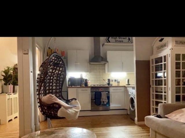 Room at Polworth Road, Greater London