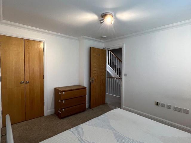 Room at Pondtail Park, Horsham