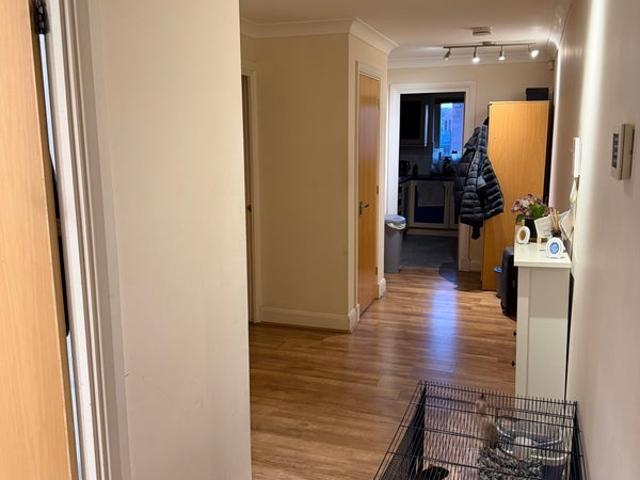 Room at Poplar High Street, Greater London