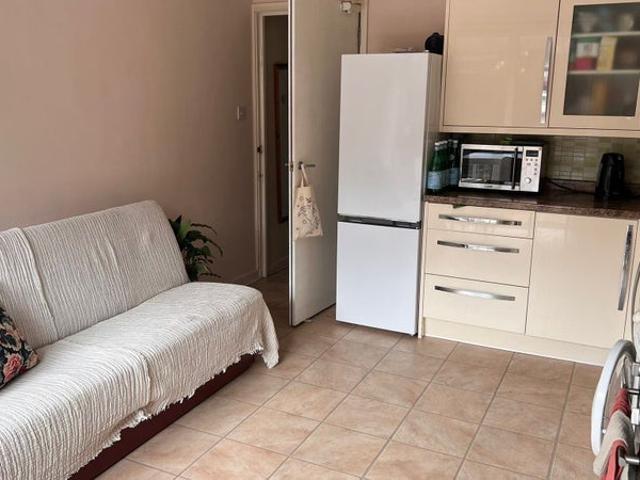 Room at Portgate Close, City of Westminster