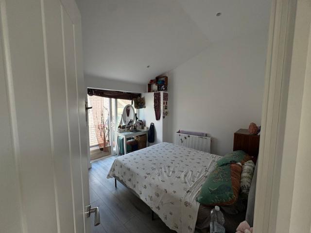 Room at Portland Road, Greater London