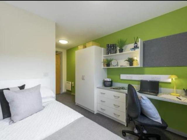 Room at Portland Road, Newcastle upon Tyne