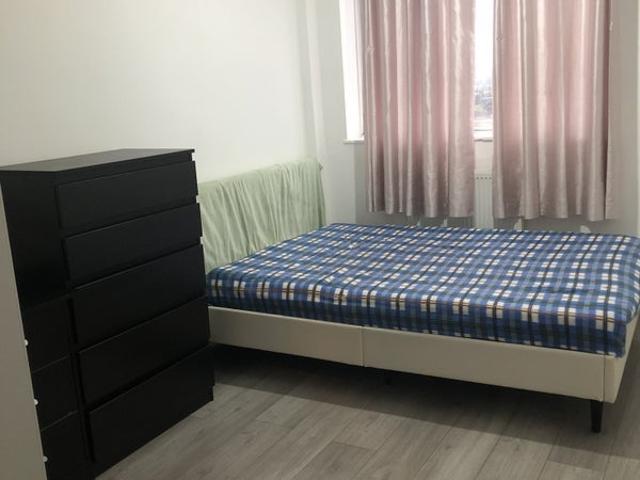 Room at Portobello Court, Greater London